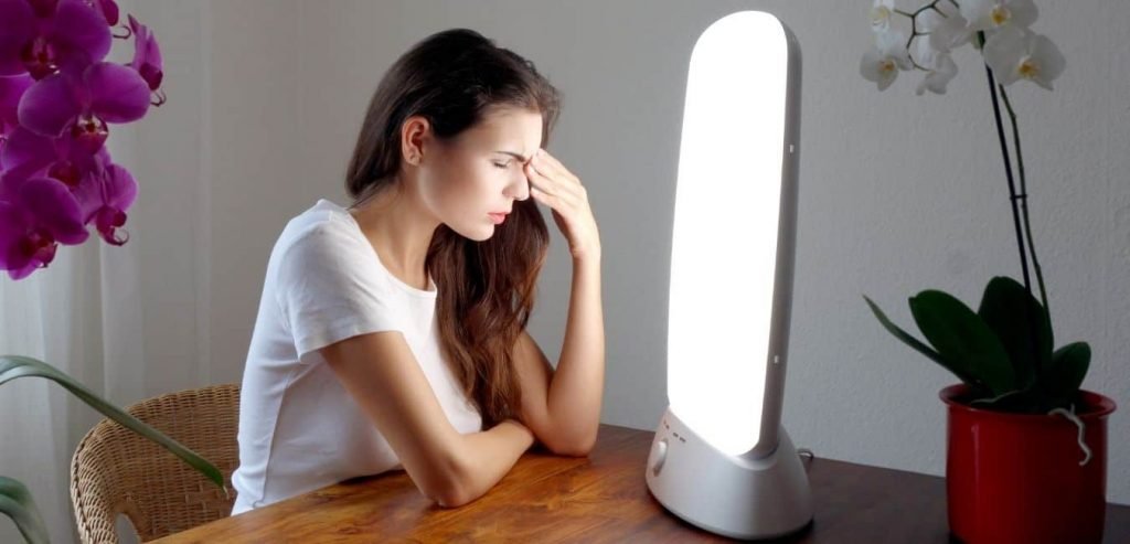 Best 10 SAD Light Therapy Lamps To Brighten Your Mood This Spring - The ...