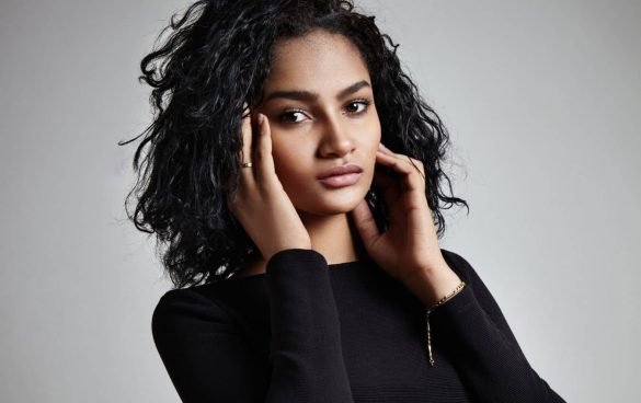 The Dusky Skinned Woman's Guide To Beauty - The Mind Blown